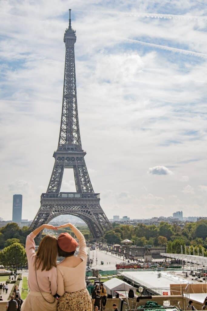 No BS guide on what to wear in France (from someone who's lived here a ...